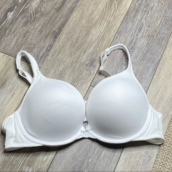 Cacique | Intimates & Sleepwear | Cacique Boost Plunge 44b White Bra ...